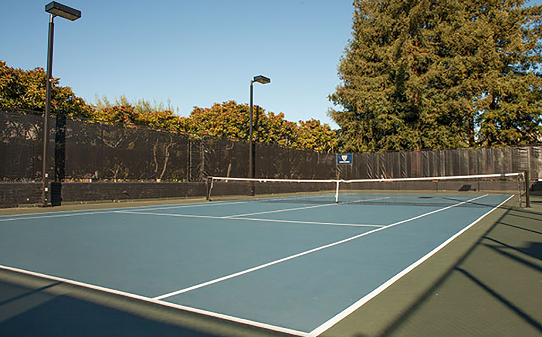 eaves Mountain View at Middlefield | AvalonBay Communities