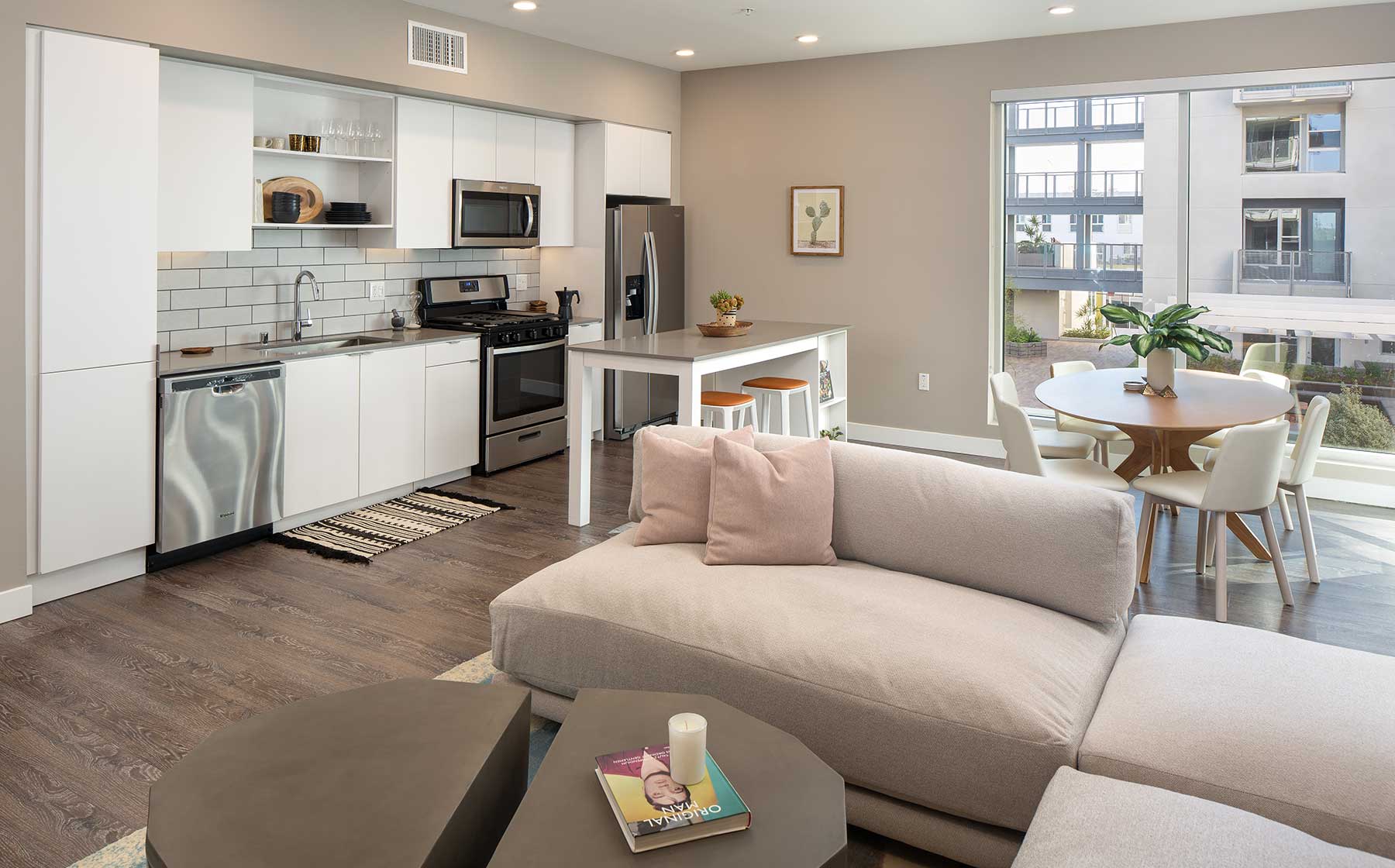 Apartments for Rent in Los Angeles, CA | AvalonBay Communities