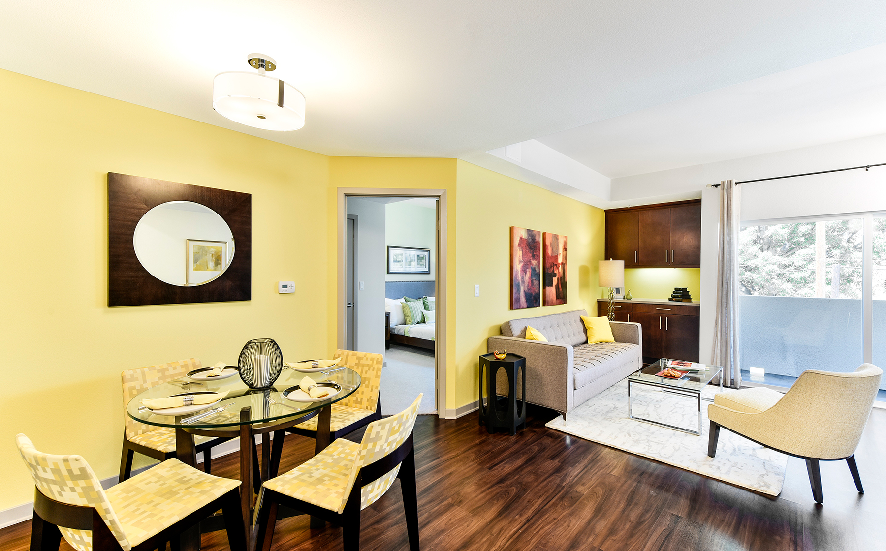 Studio City/Burbank Apartments