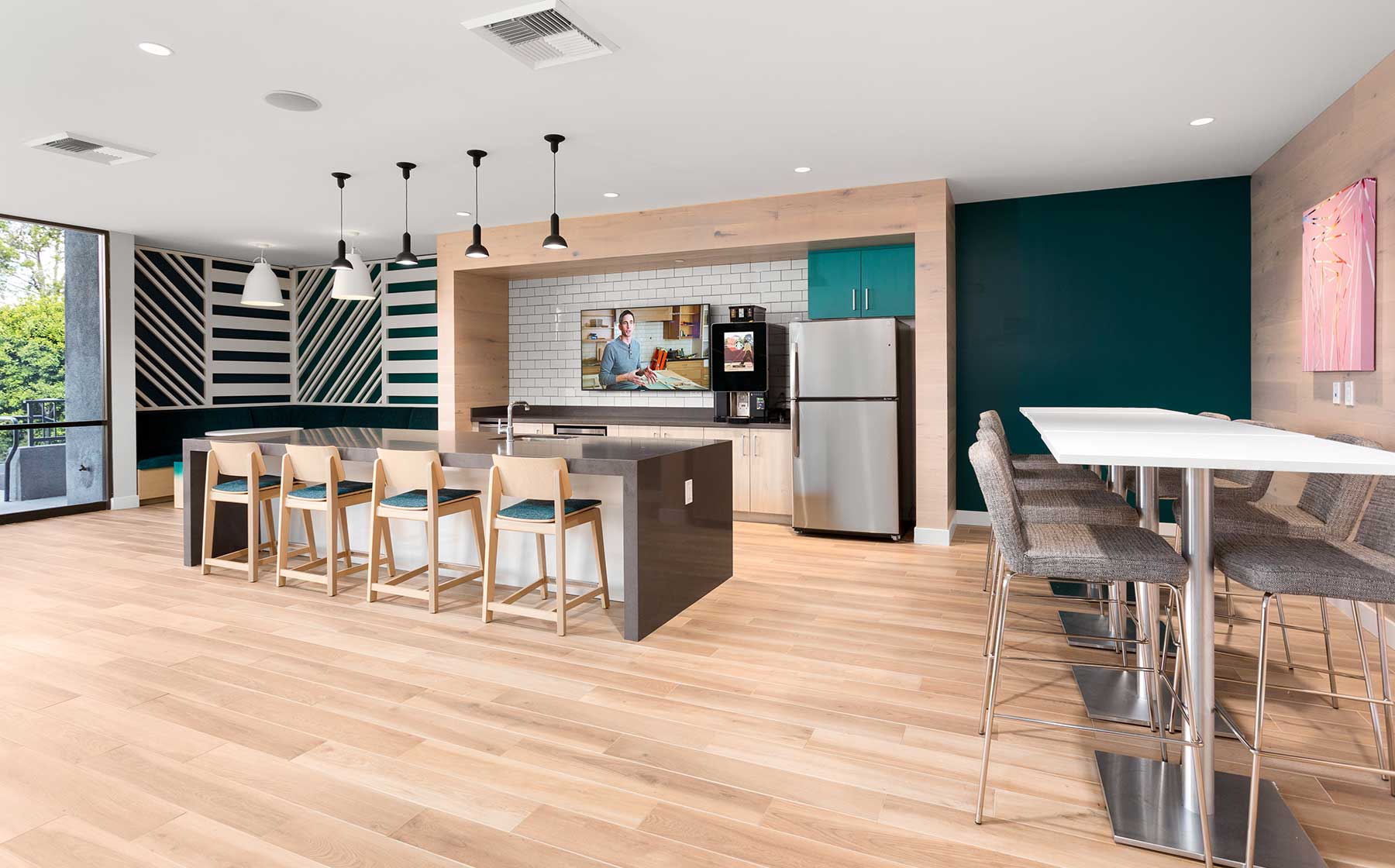 AVA Toluca Hills | AvalonBay Communities