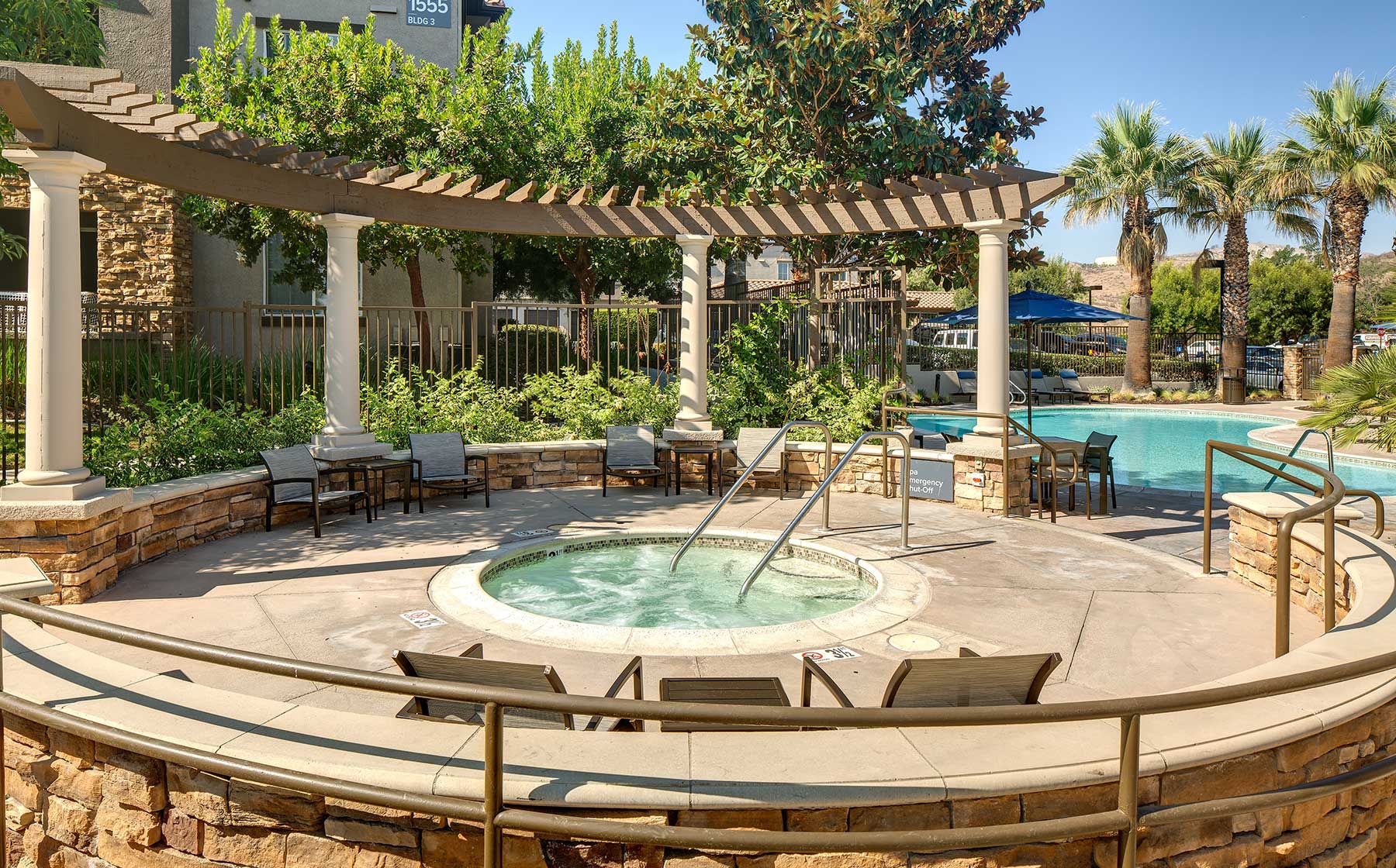 Avalon Simi Valley | AvalonBay Communities