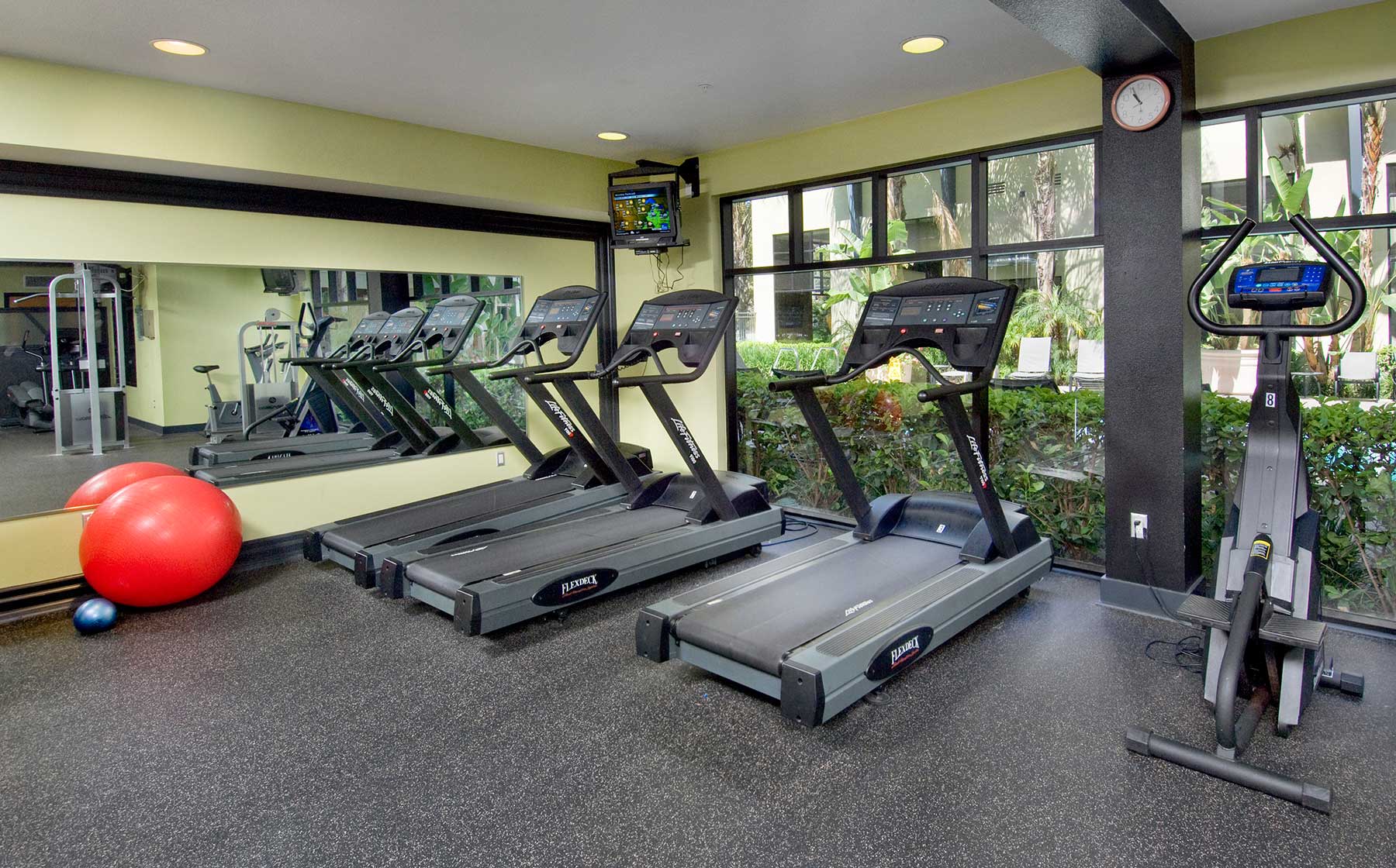 Avalon Studio City | AvalonBay Communities