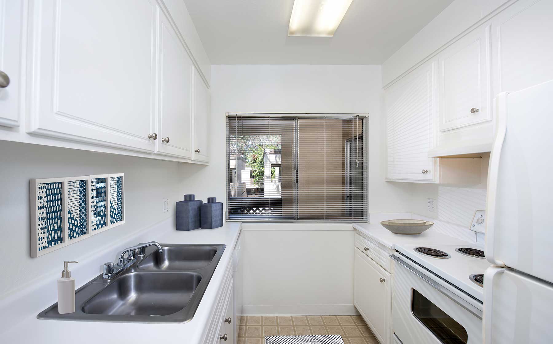 Apartments for Rent in Huntington Beach, CA | AvalonBay Communities