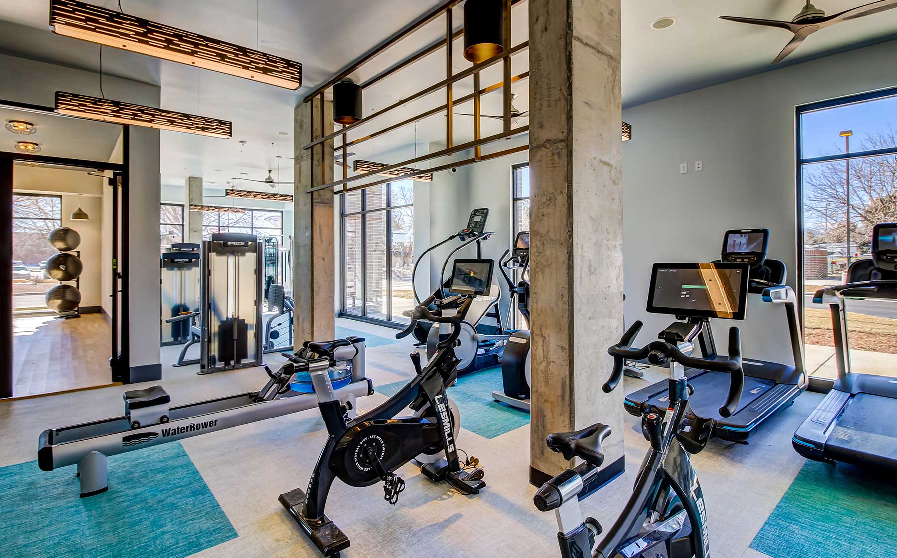 Avalon Flatirons | AvalonBay Communities