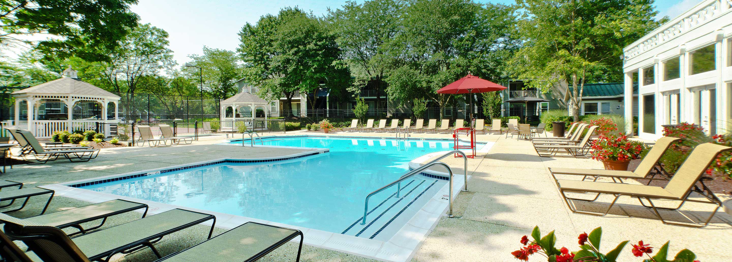 Avalon at Fairway Hills | AvalonBay Communities