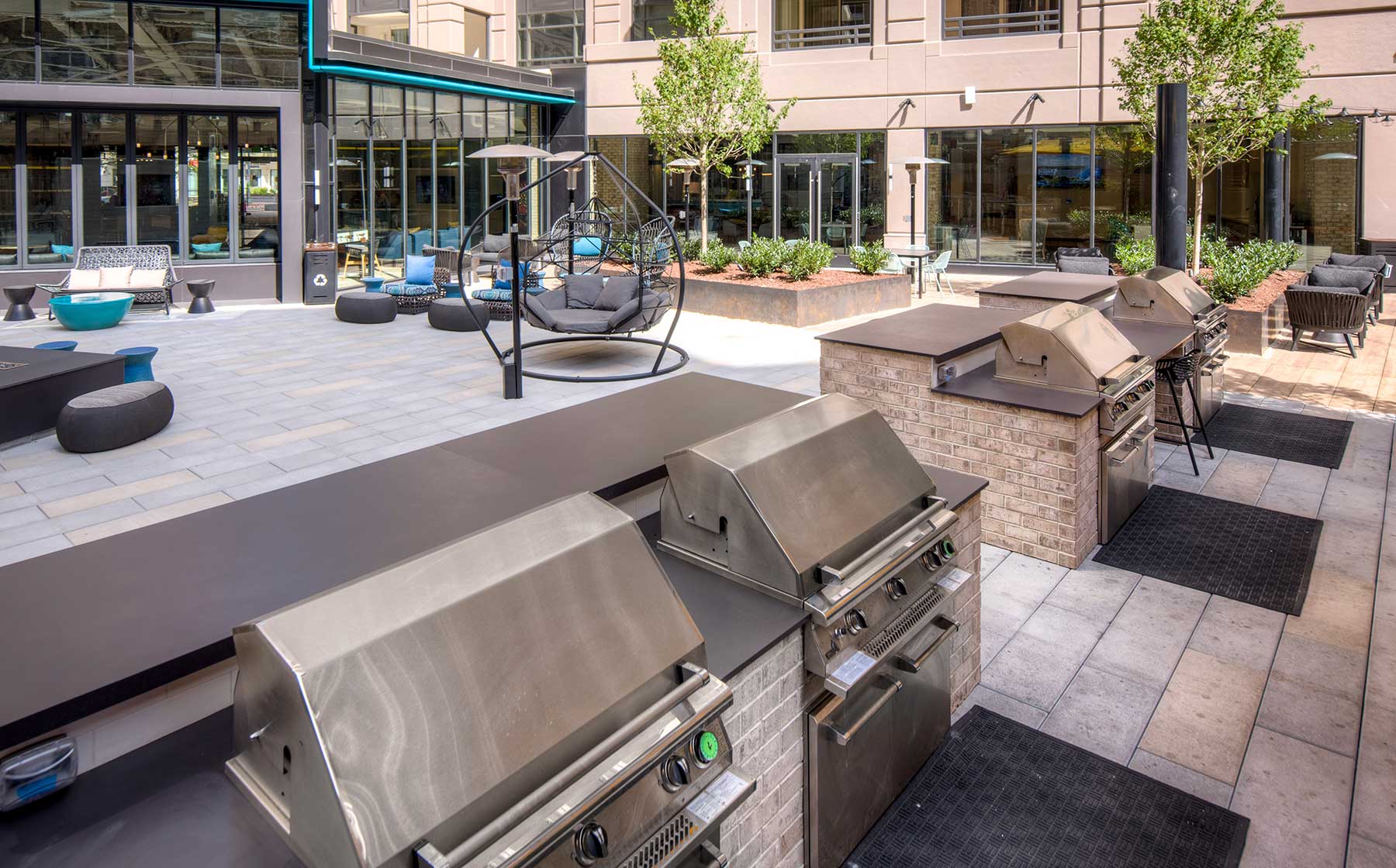 AVA Ballston Square | AvalonBay Communities