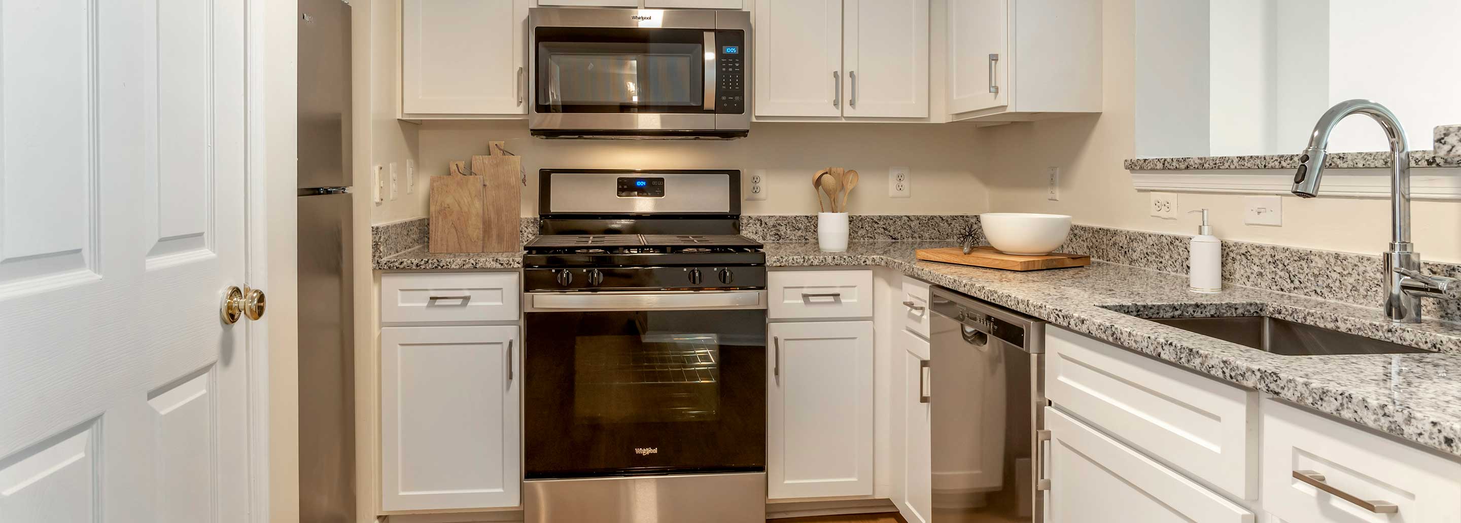 Avalon Courthouse Place | AvalonBay Communities