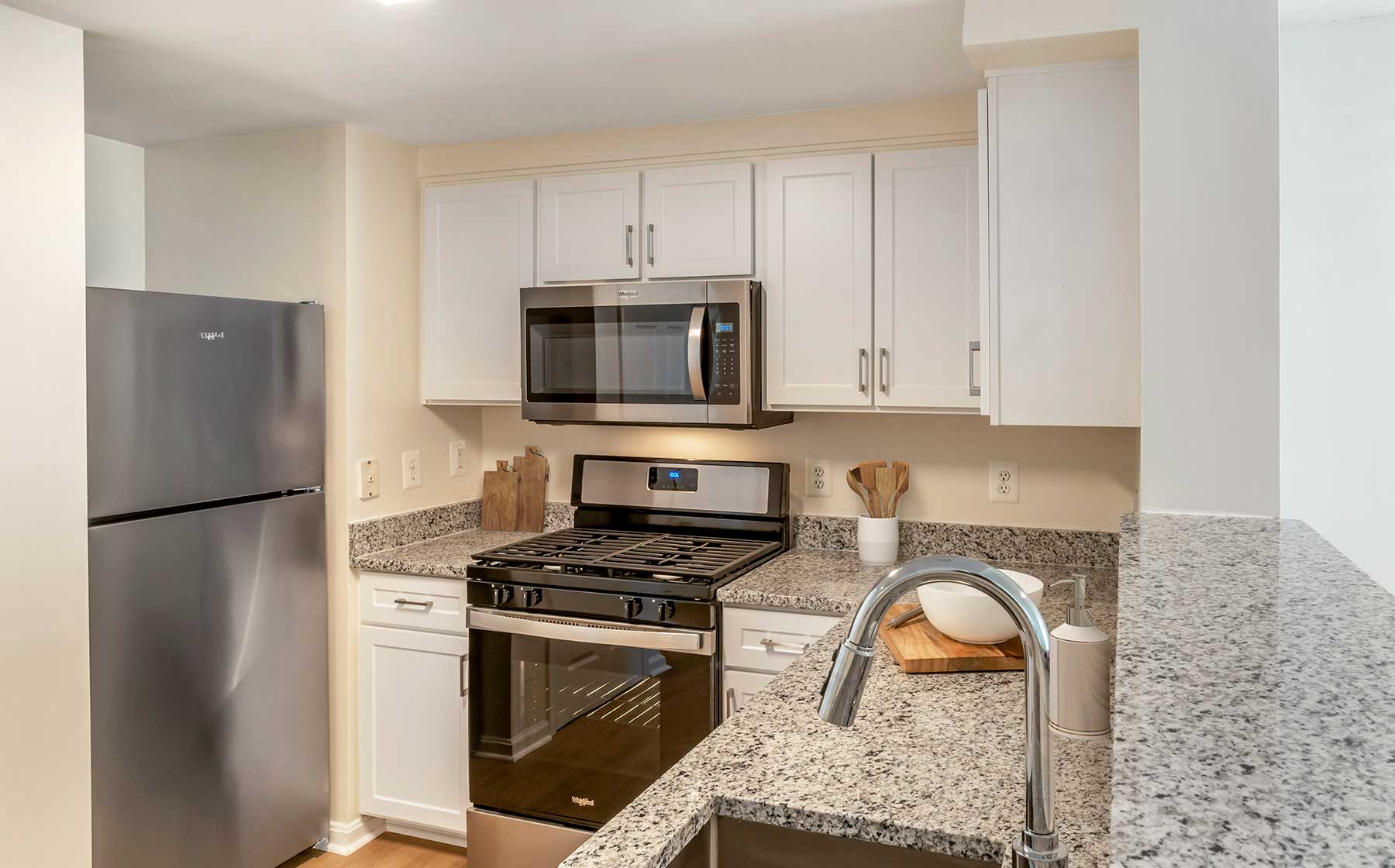 Avalon Courthouse Place | AvalonBay Communities