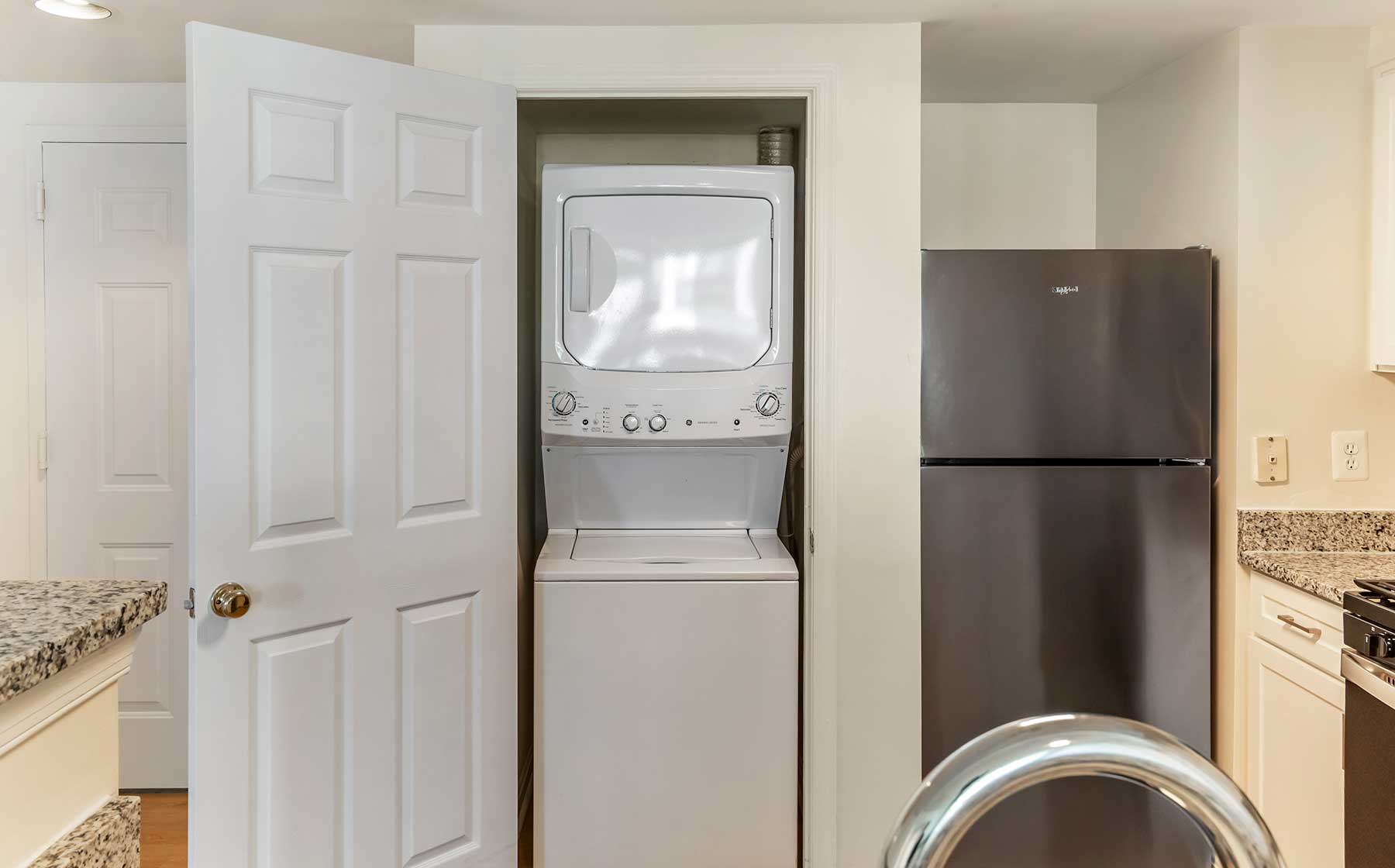 Avalon Courthouse Place | AvalonBay Communities