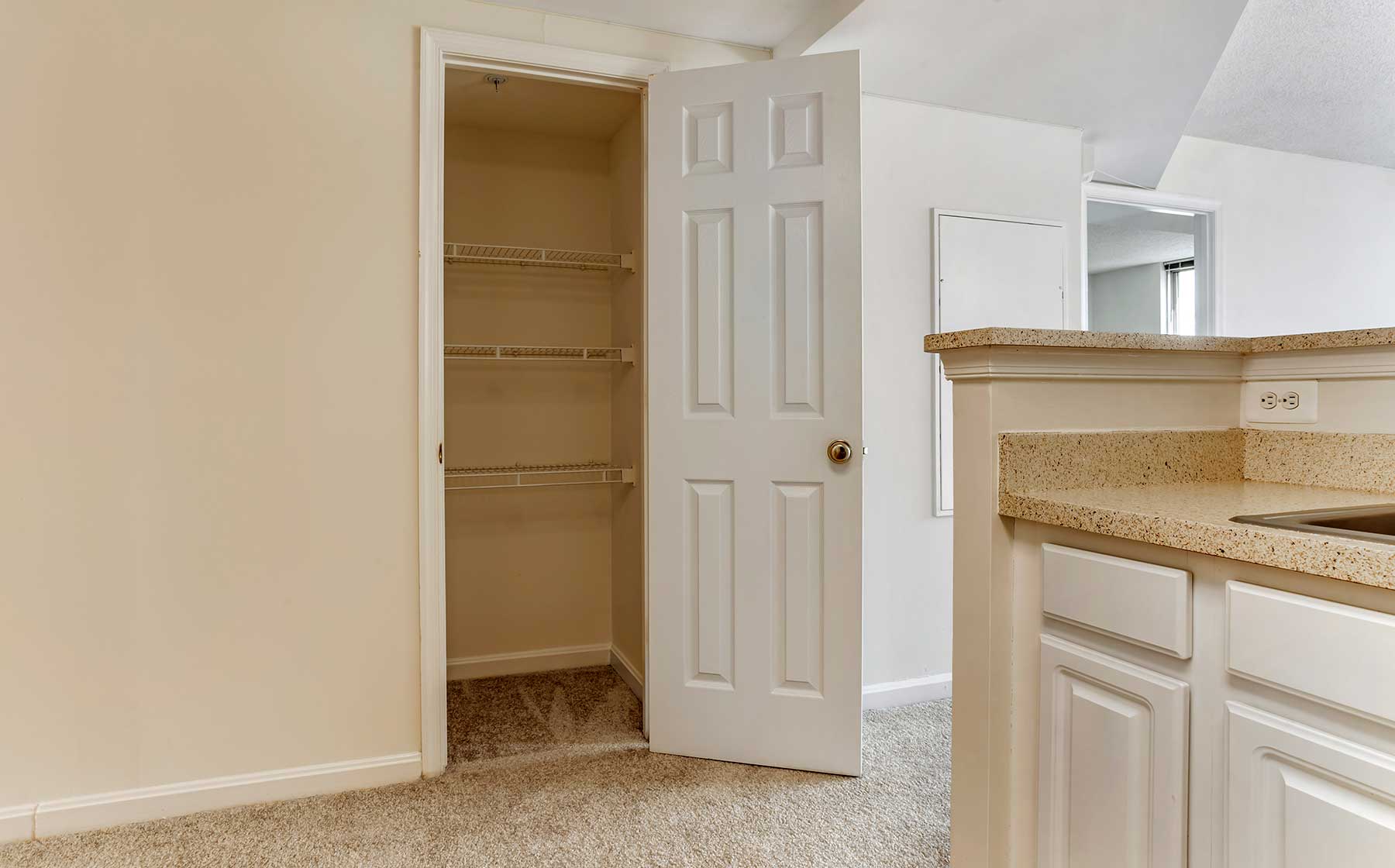 Avalon Courthouse Place | AvalonBay Communities