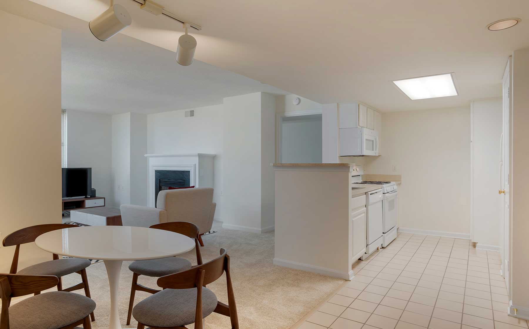 Avalon Courthouse Place | AvalonBay Communities