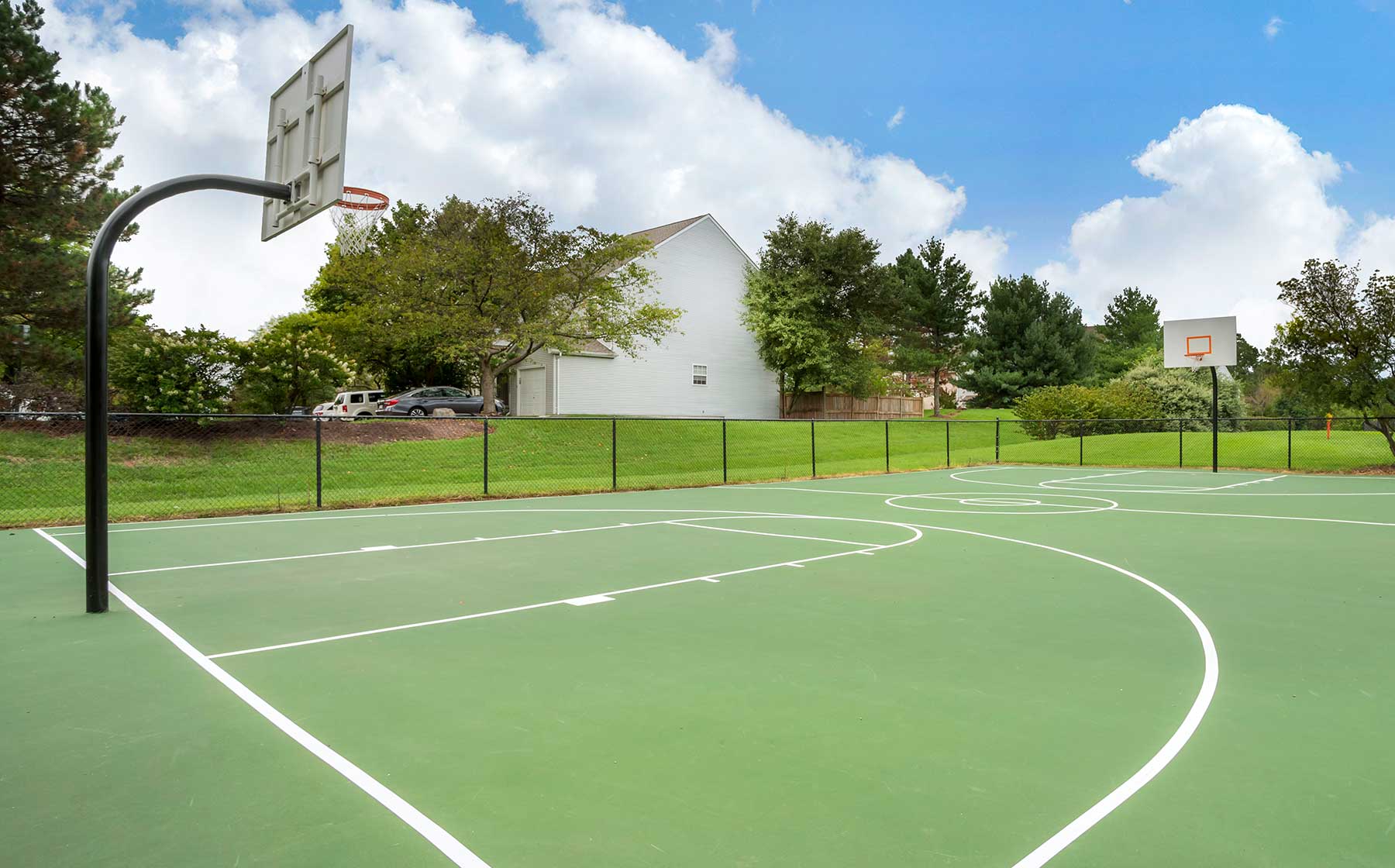 eaves Fair Lakes | AvalonBay Communities