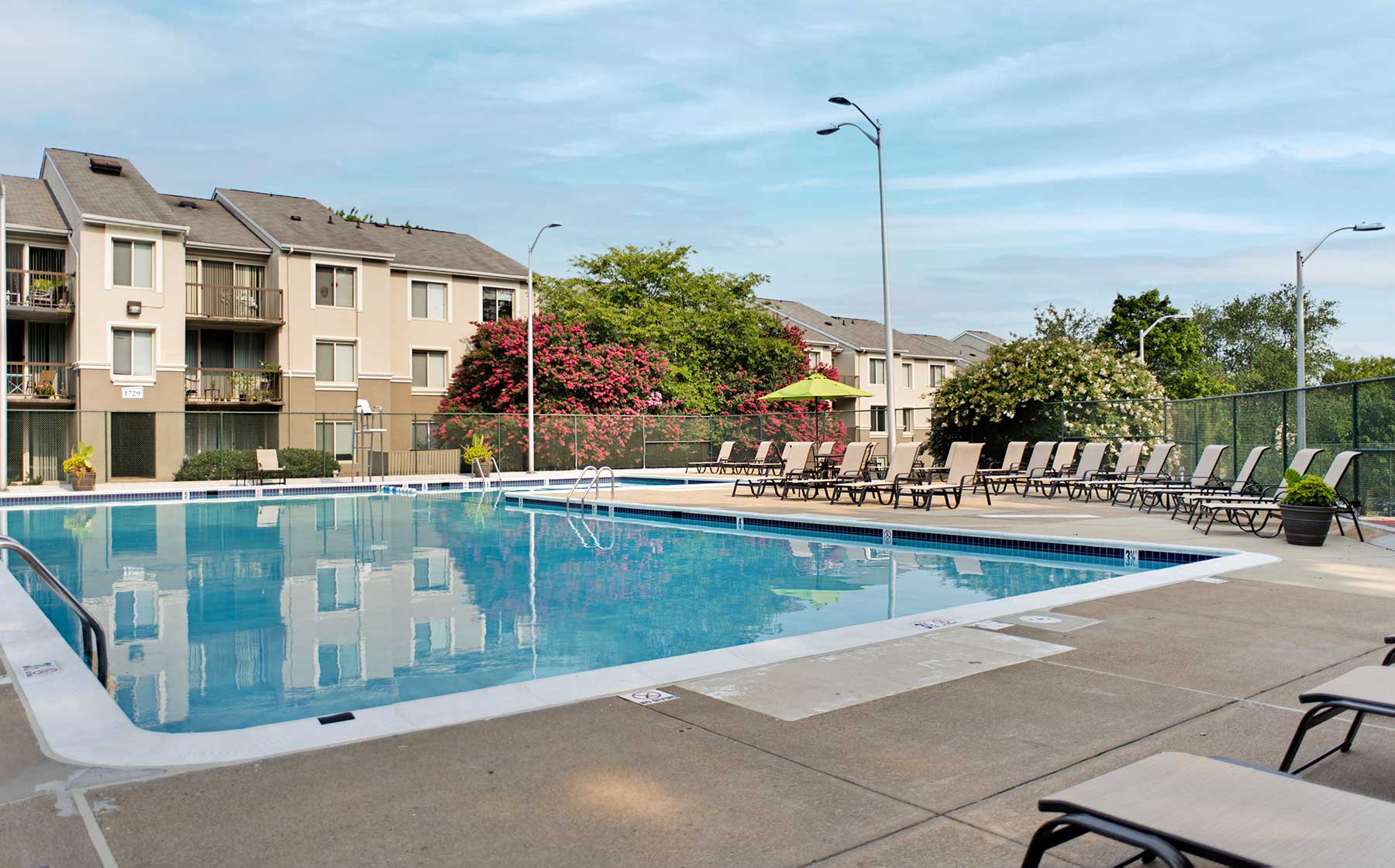 eaves Tysons Corner | AvalonBay Communities