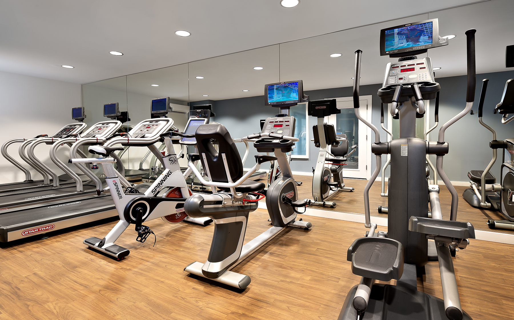 Avalon at Avalon at Edgewater | AvalonBay Communities